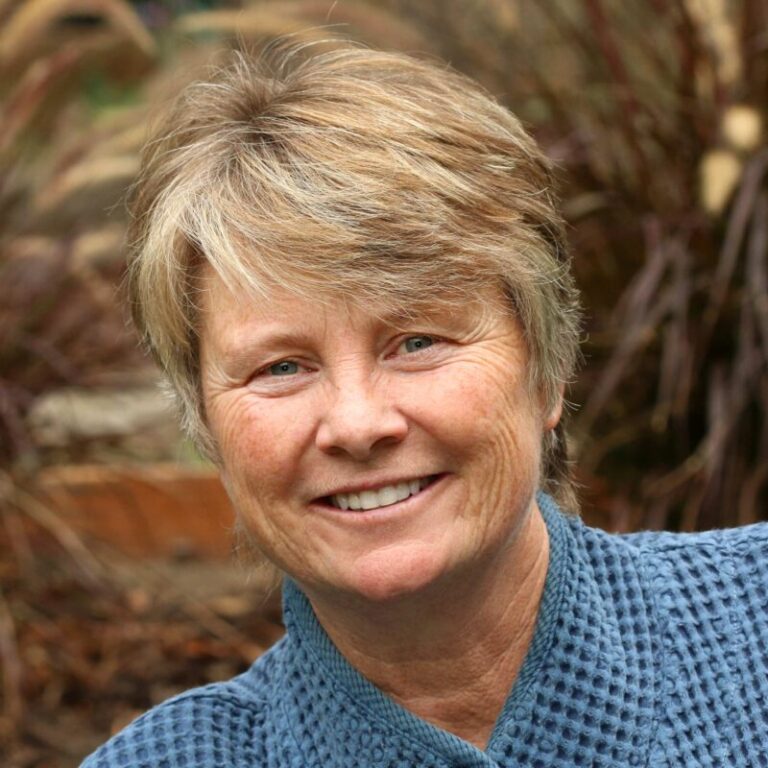 Janine Benyus – Becoming a Welcome Species: Biomimicry and the Art of ...